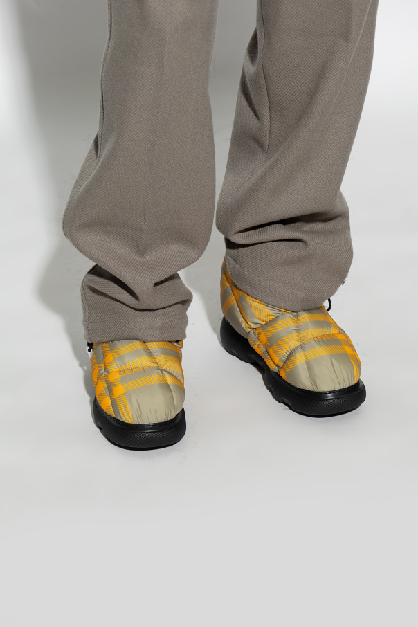 Burberry shoes kids yellow store